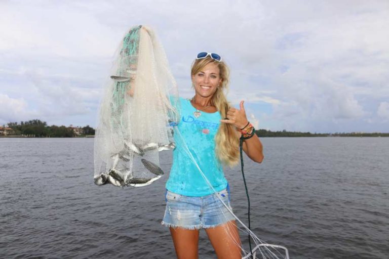 PHOTOS (46) - Warm Up With These 46 Photos of Darcizzle - Darcizzle ...